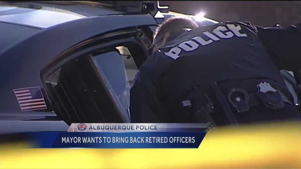 Albuquerque short at least 200 officers