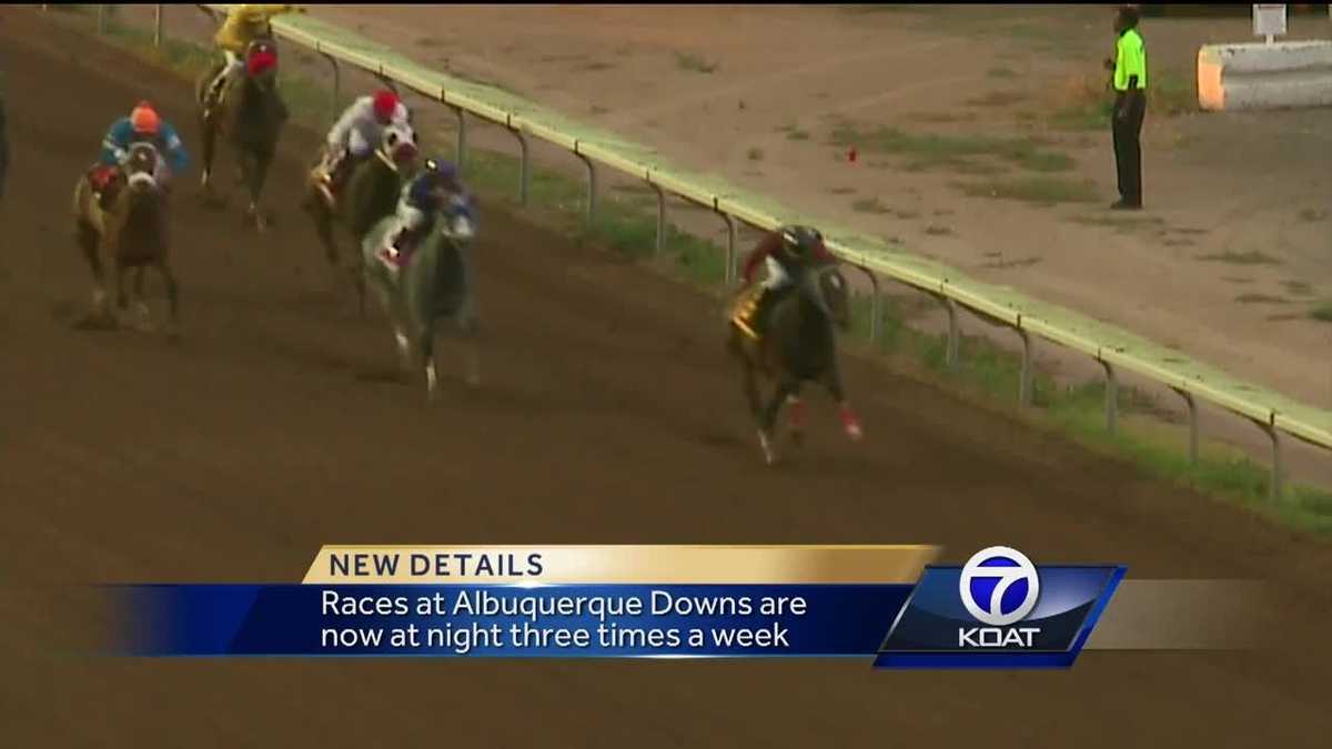 Horse racing after dark begins at Albuquerque Downs