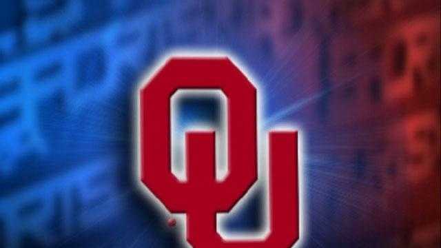 Clendon Thomas inducted into College Football Hall of Fame