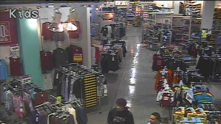 OKC family held at gunpoint over a cellphone