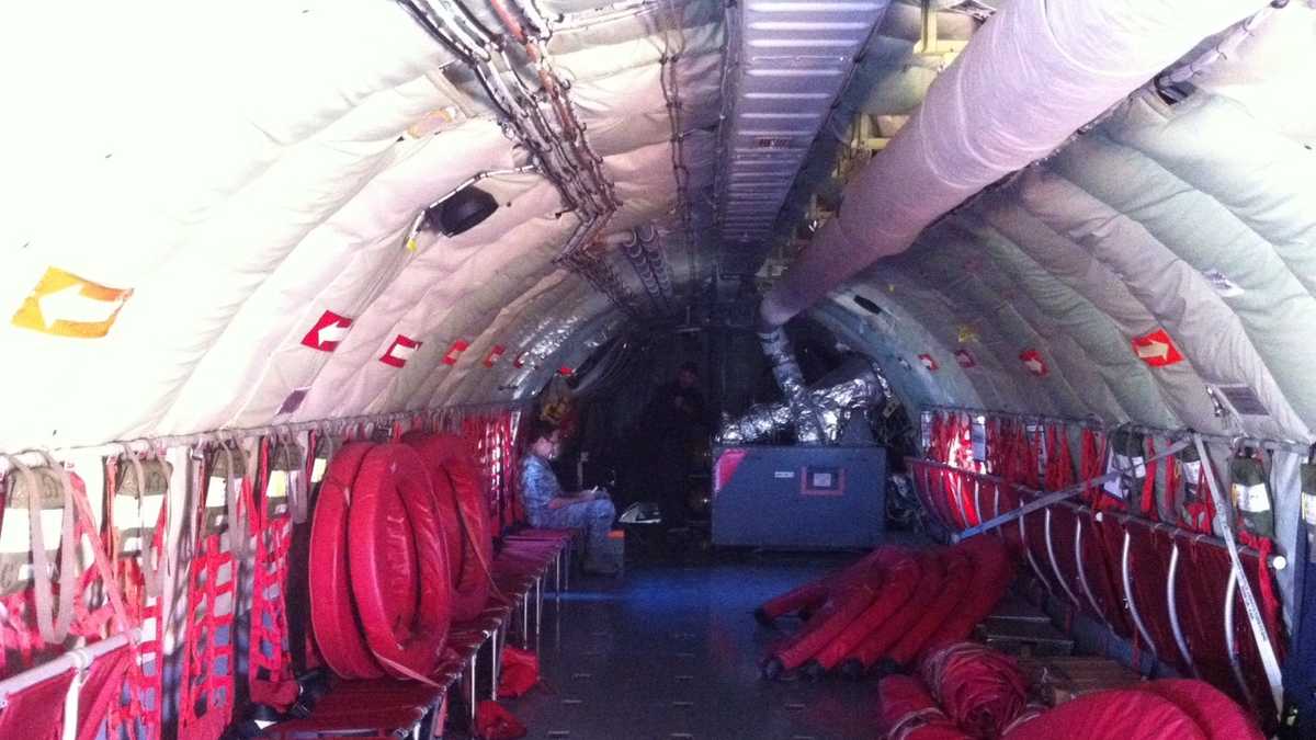 Photos: Inside a KC 135R stratotanker