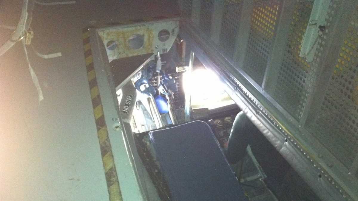 Photos: Inside a KC 135R stratotanker