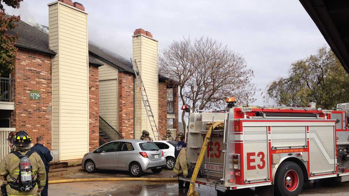 8 units damaged in Warrington Apartment fire