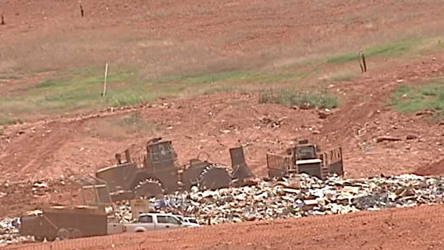 SE OKC homeowners who live near landfill tired of smell