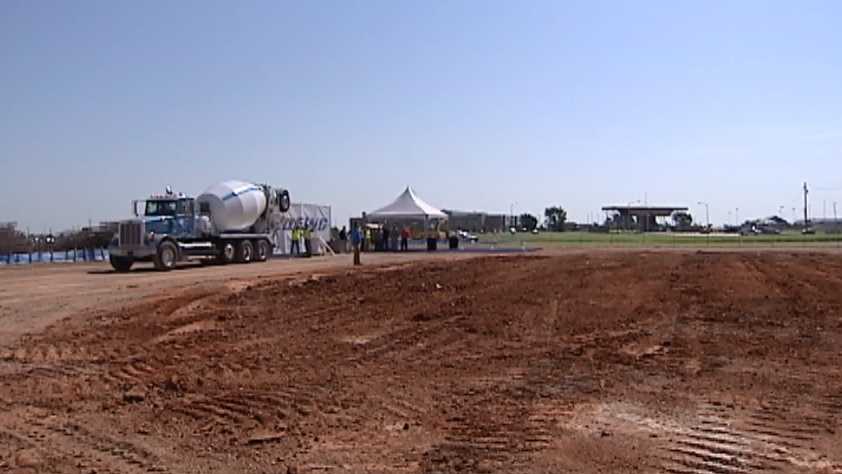 Boeing expands Oklahoma City facility, business presence