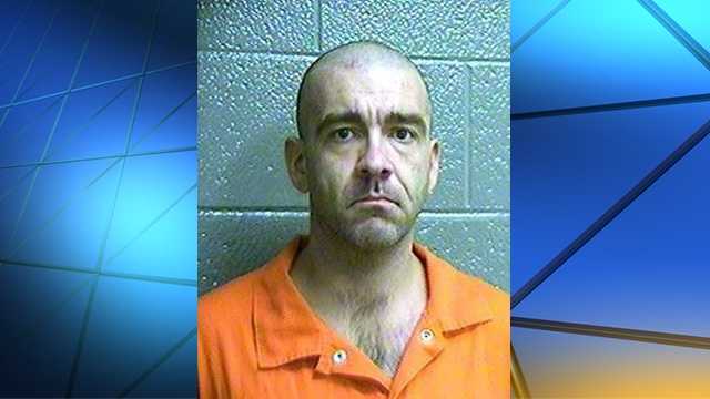 Kansas police arrest escaped Oklahoma inmate after standoff