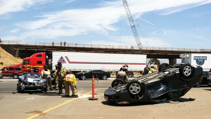 Crash on Highway 101 in Salinas snarls traffic Crash on Highway 101 in Salinas snarls traffic