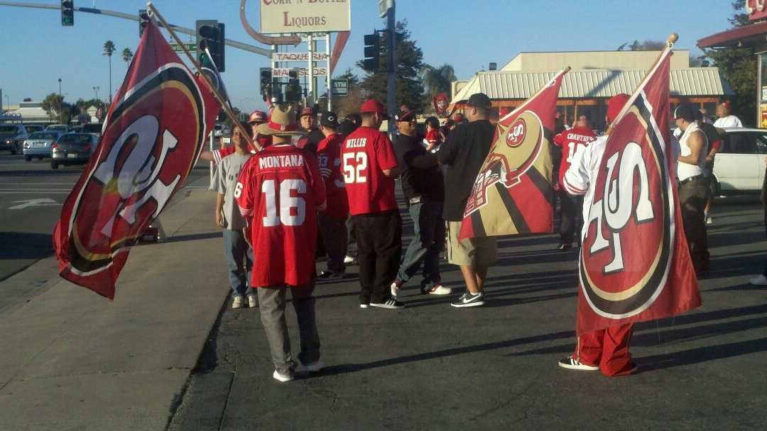 PHOTOS: SF 49er football fans across the Central Coast