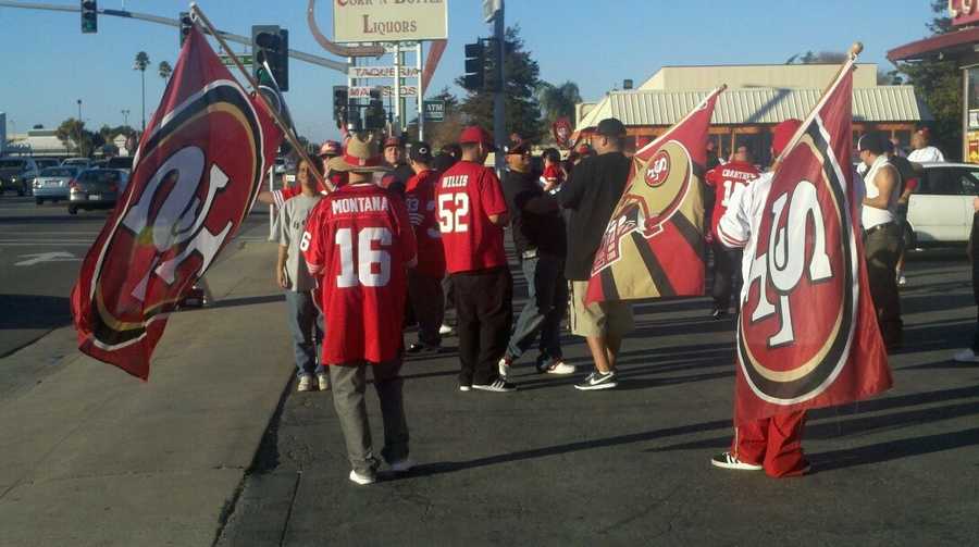 PHOTOS: SF 49er football fans across the Central Coast