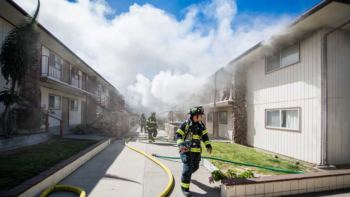 PHOTOS: Seaside apartment complex fire