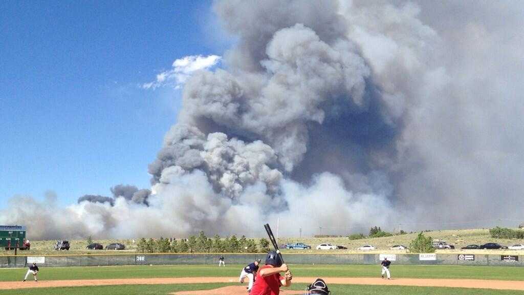 2 wildfires burning in Central Sierra foothills