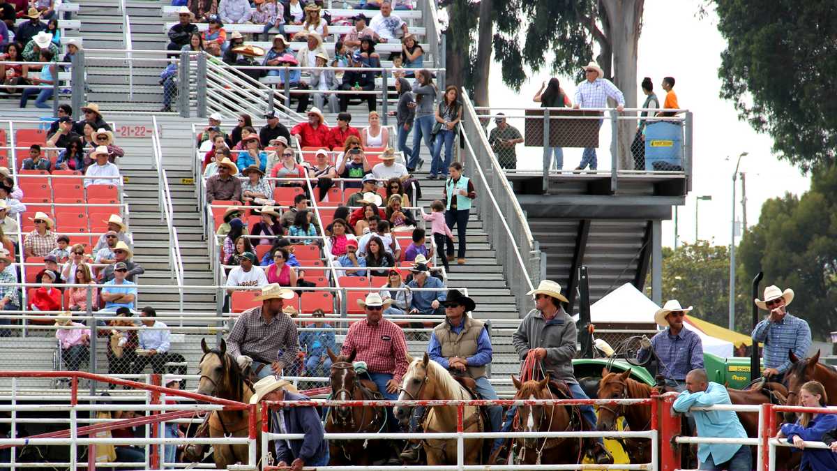 PHOTOS: California Rodeo Salinas 2013