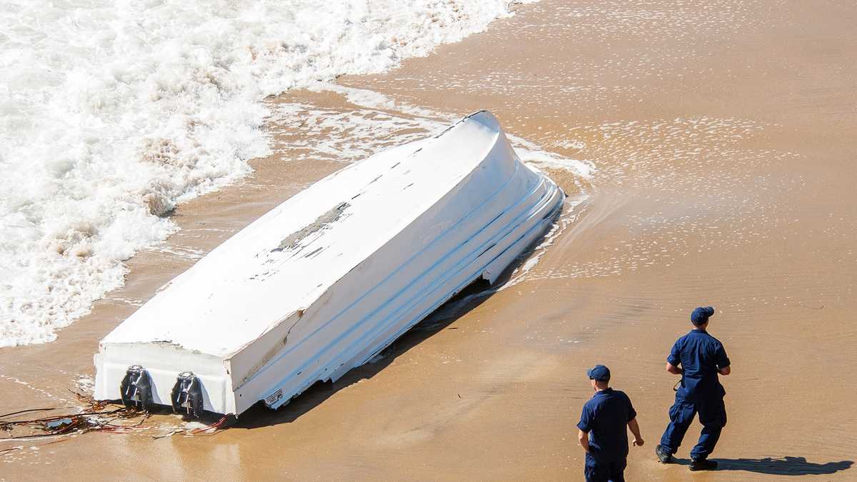 PHOTOS: Drug boat capsizes off Four Mile Beach near Santa Cruz