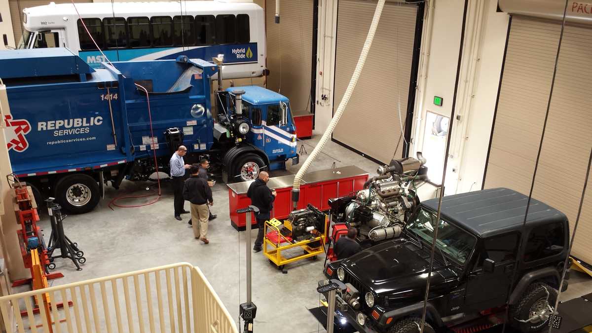 Hartnell College opens Center for Advanced Technology