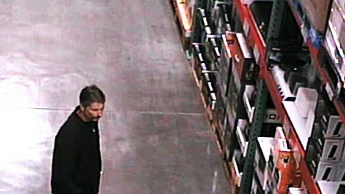 PHOTOS: El Mustachio The Magician identified as Shawn Fialho