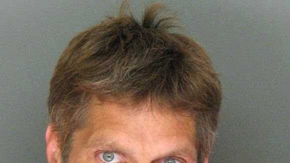 PHOTOS: El Mustachio The Magician identified as Shawn Fialho