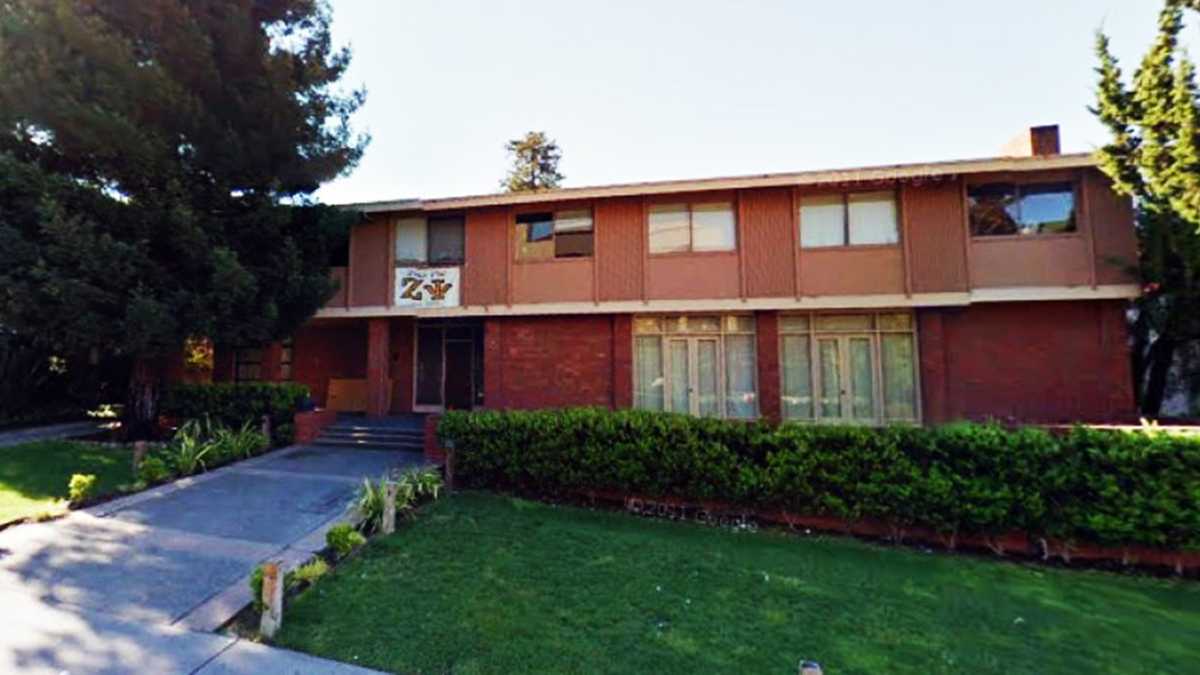 Body found in UC Berekey frat house Zeta Psi