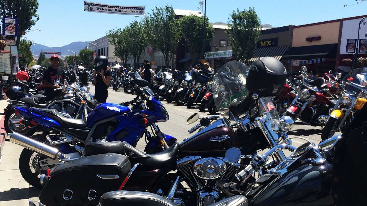 Police prepare for worst at Hollister bike rally