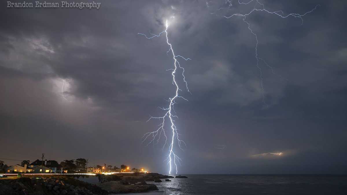 PHOTOS: Top 14 lightning photos shot of Thursday's storm