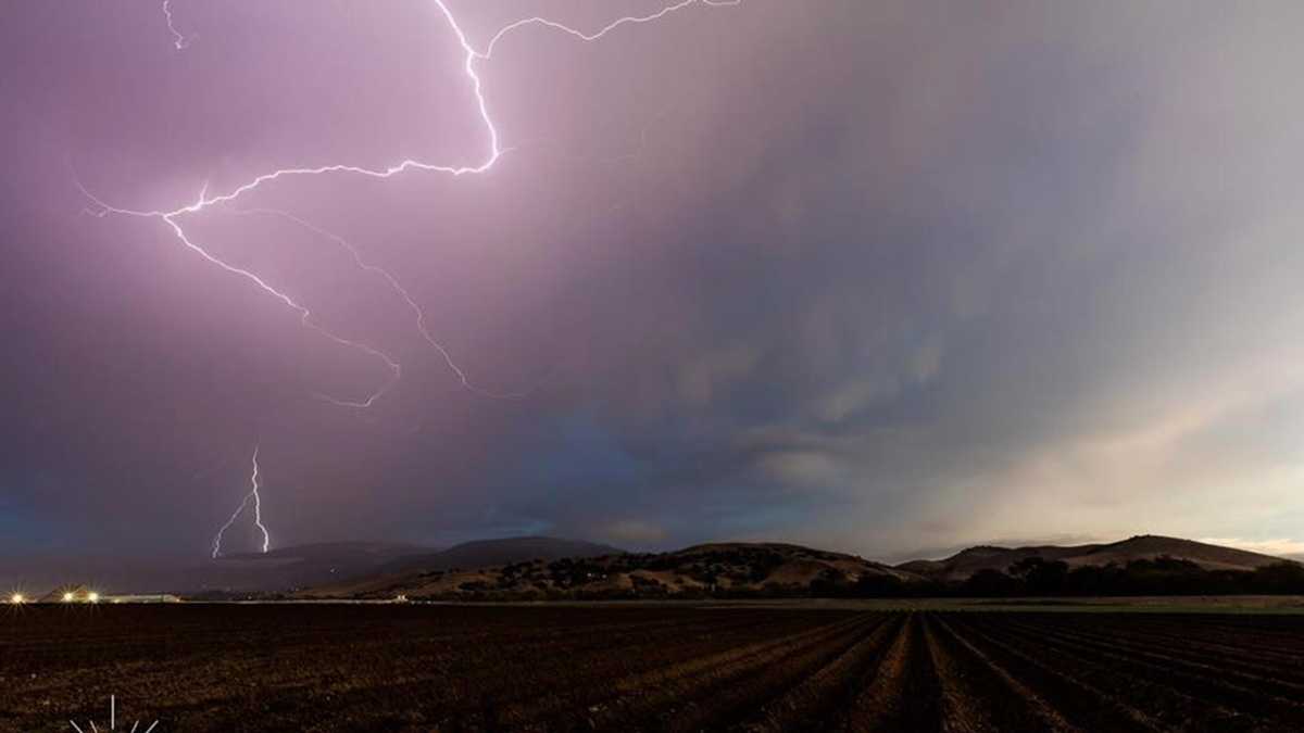 PHOTOS: Top 14 lightning photos shot of Thursday's storm