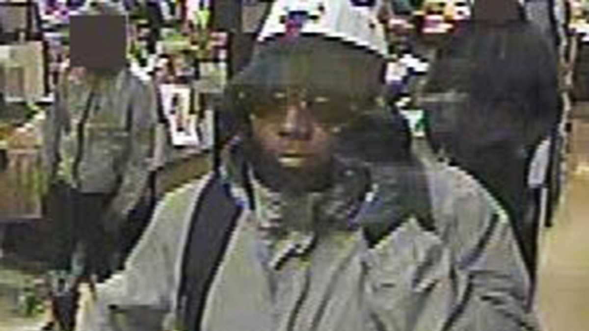 SURVEILLANCE PHOTOS: Central Coast bank robbers wanted by FBI