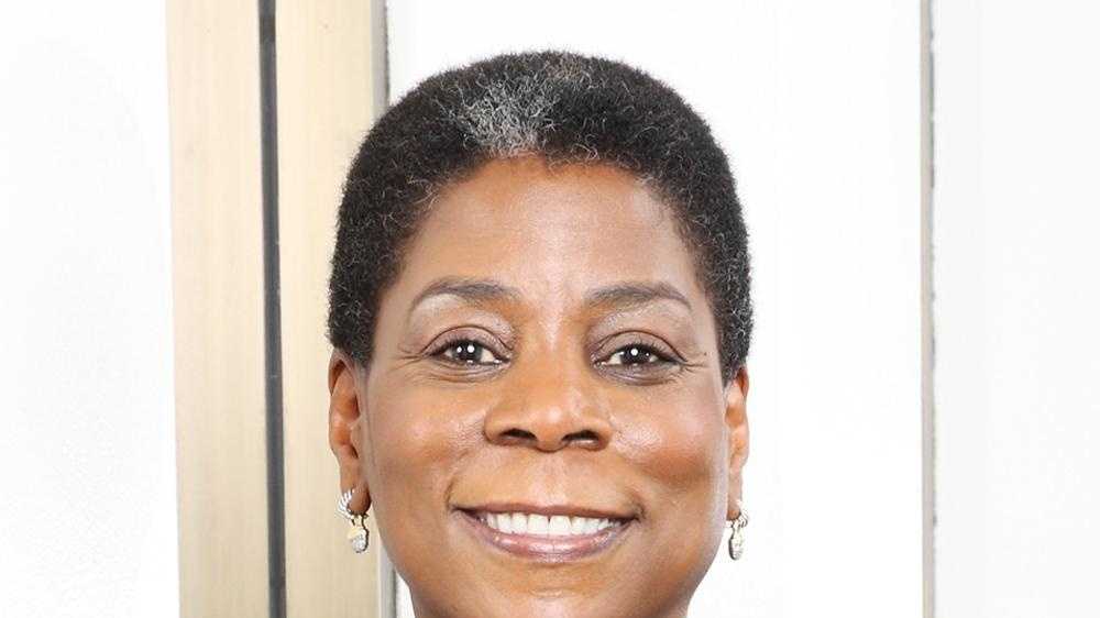 PHOTOS: Rich, Powerful Women - Fortune 500 CEOs
