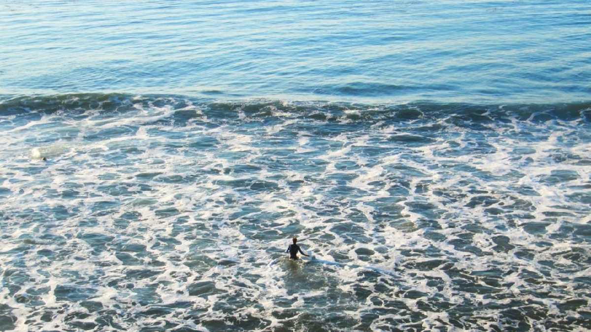 PHOTOS: 'Chasing Mavericks' scenes filmed at Pleasure Point