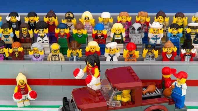 See all 50 states ... in Legos!