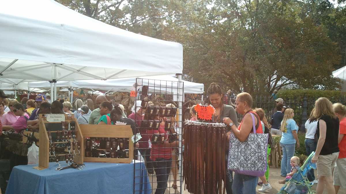 Shoppers show up in droves for Canton Flea Market
