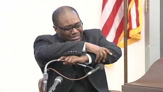 Ex-officer testifies about day daughter died