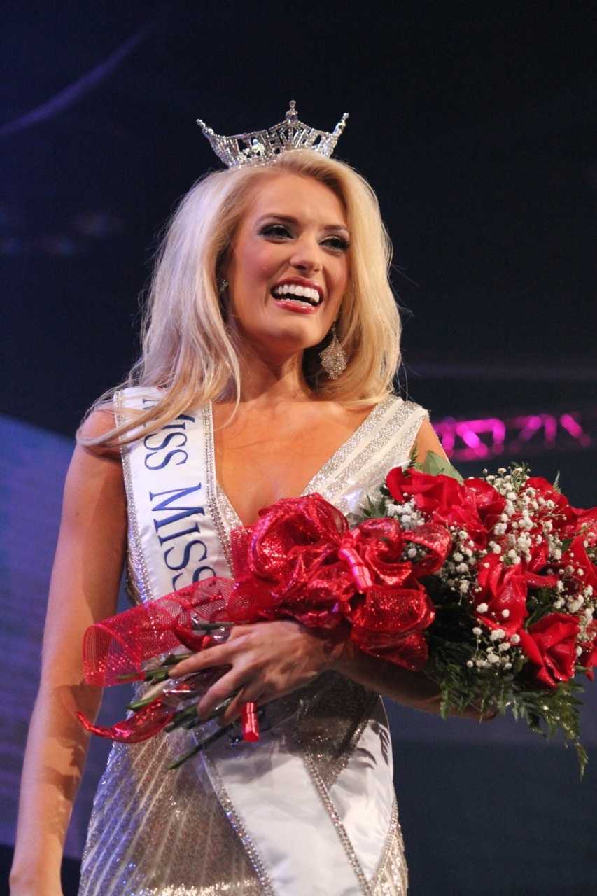 Miss Mississippi Chelsea Rick On Road To Miss America