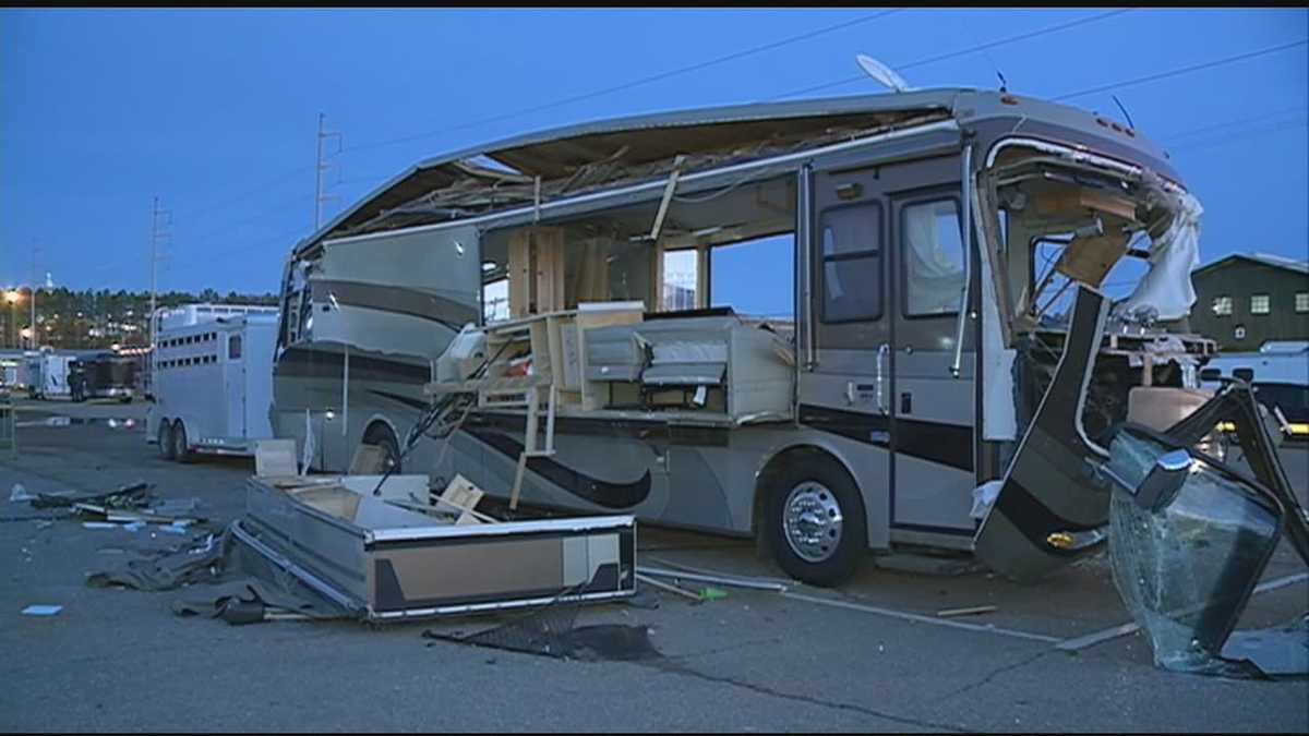 RV explodes at state fairgrounds