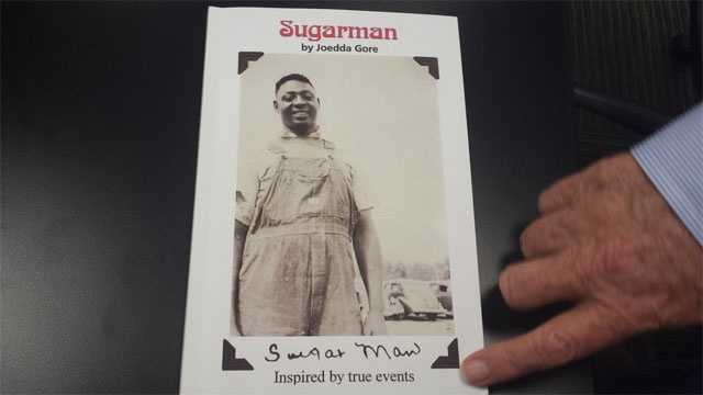 'Sugarman' honored for saving lives following bridge disaster