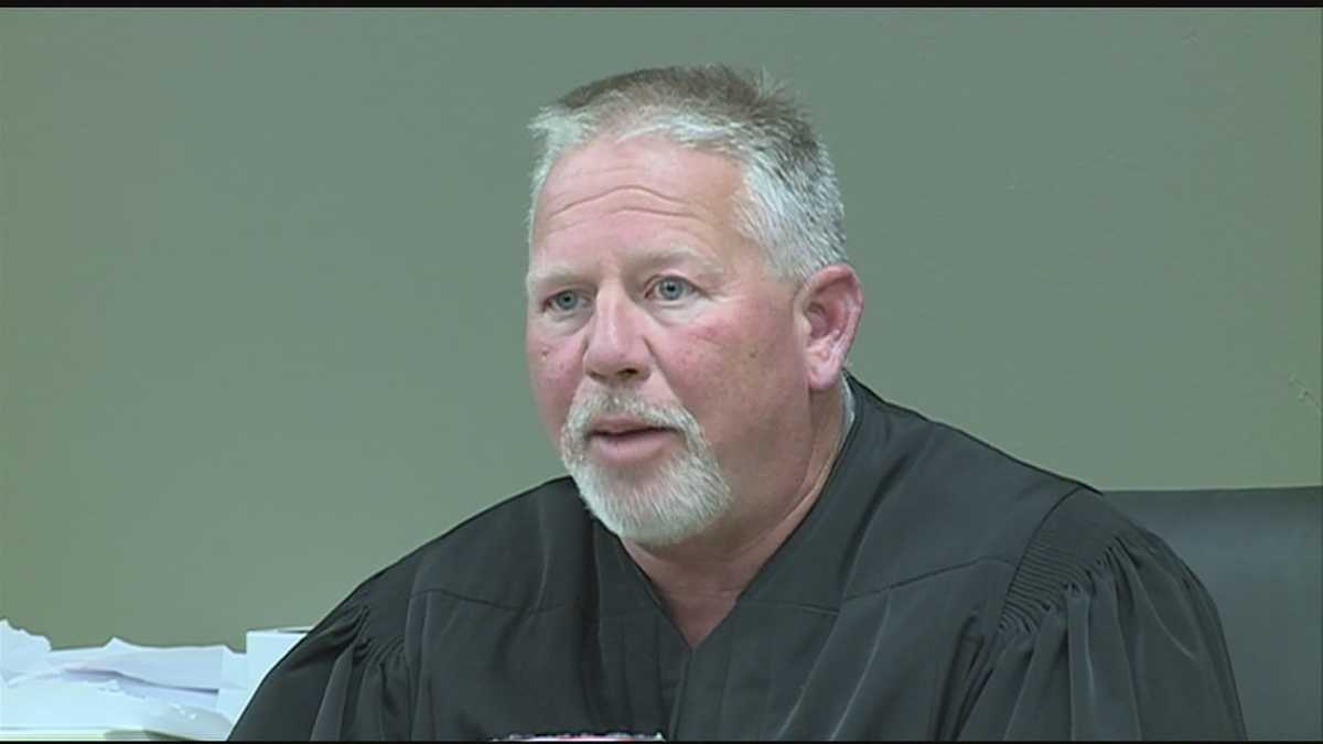 Judge Weisenberger surrenders to authorities