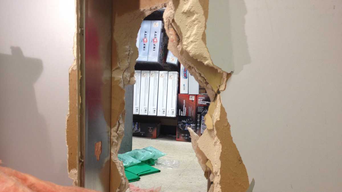 Burglars cut hole in wall to break into GameStop