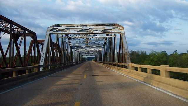 Tallahatchie River Bridge to honor veterans