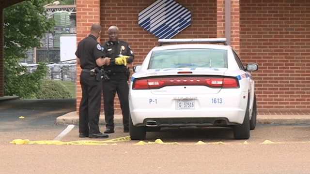 Security guard captures bank robber, Jackson police say