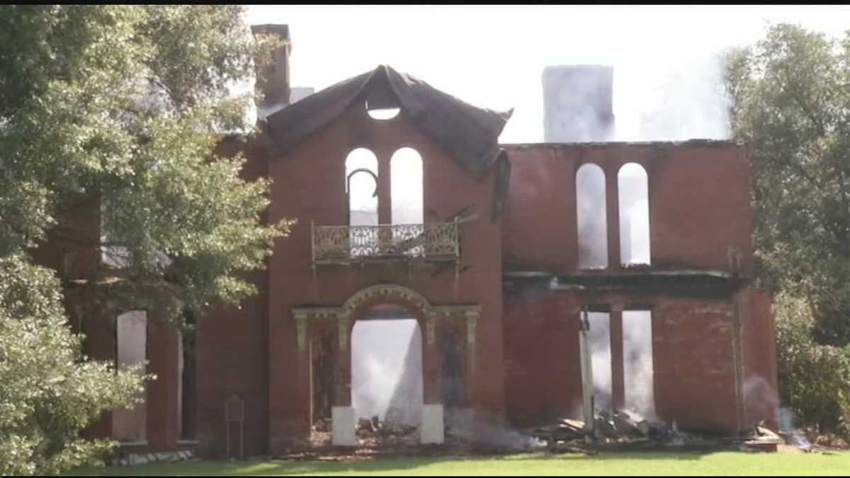 Historical mansion goes up in flames