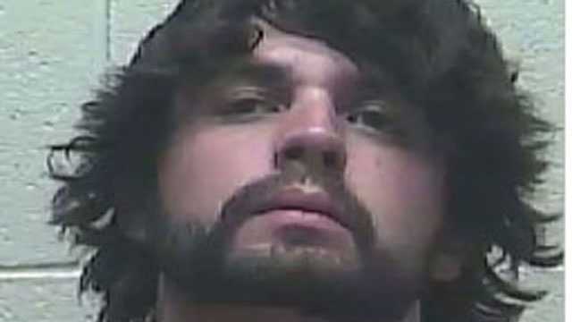 Second escaped inmate captured in Simpson County