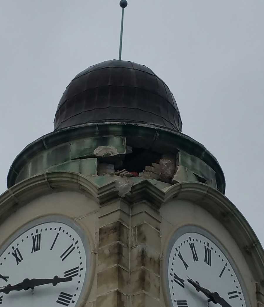 MC clock tower hit by lightning