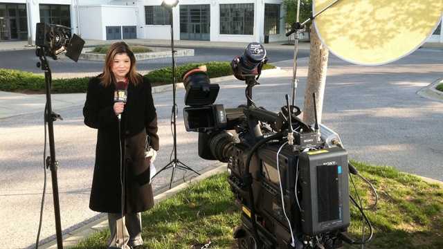 Mega Millions winners will not quit teaching