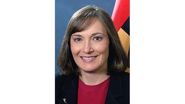 State's first female transportation secretary steps down