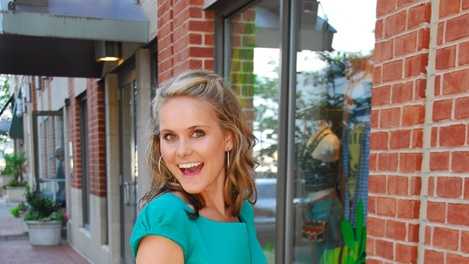 Sarah, Ava take part in Harbor East fashion show