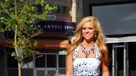 Sarah, Ava take part in Harbor East fashion show