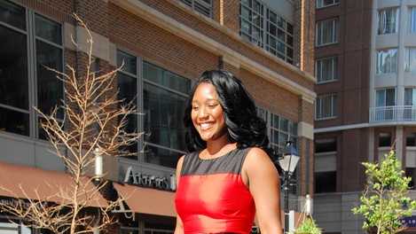 Sarah, Ava take part in Harbor East fashion show