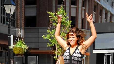 Sarah, Ava take part in Harbor East fashion show