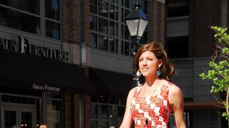 Sarah, Ava take part in Harbor East fashion show