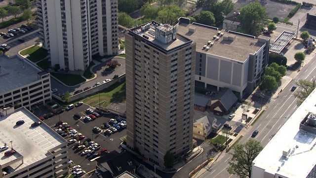 SkyTeam 11 tours Baltimore area's tallest buildings
