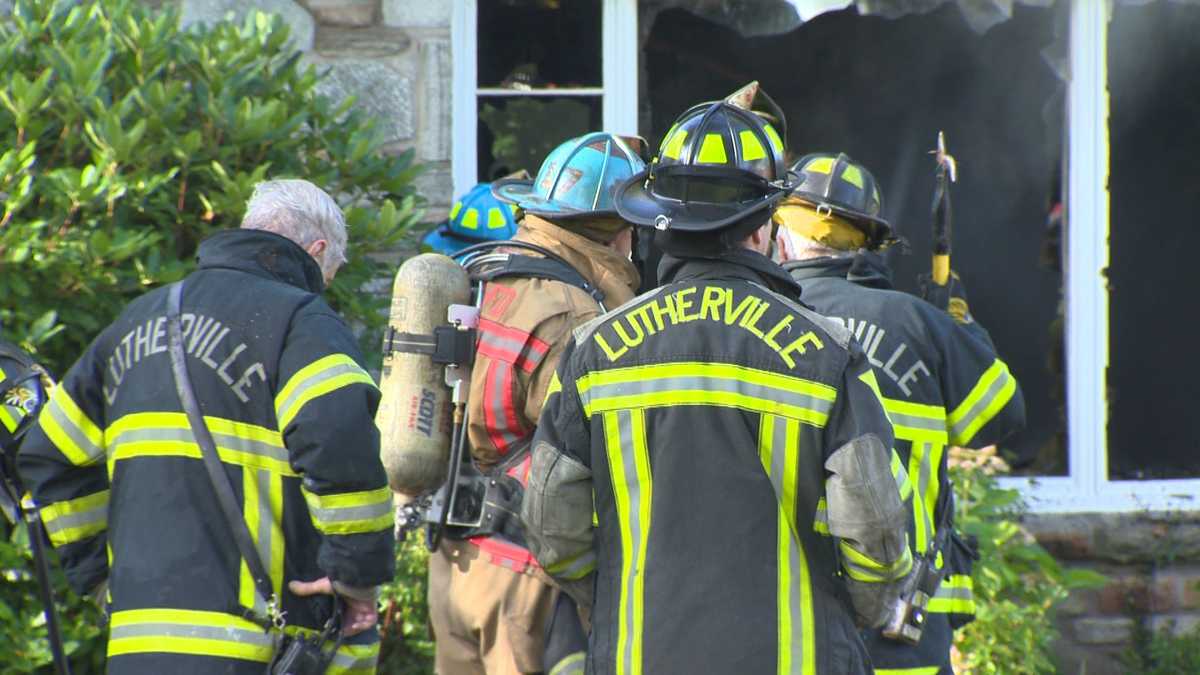 Images: 2-alarm Towson fire