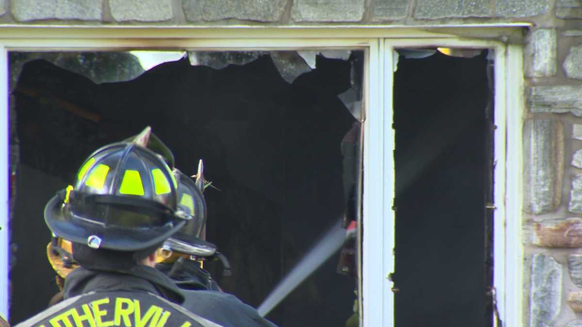 Images: 2-alarm Towson fire